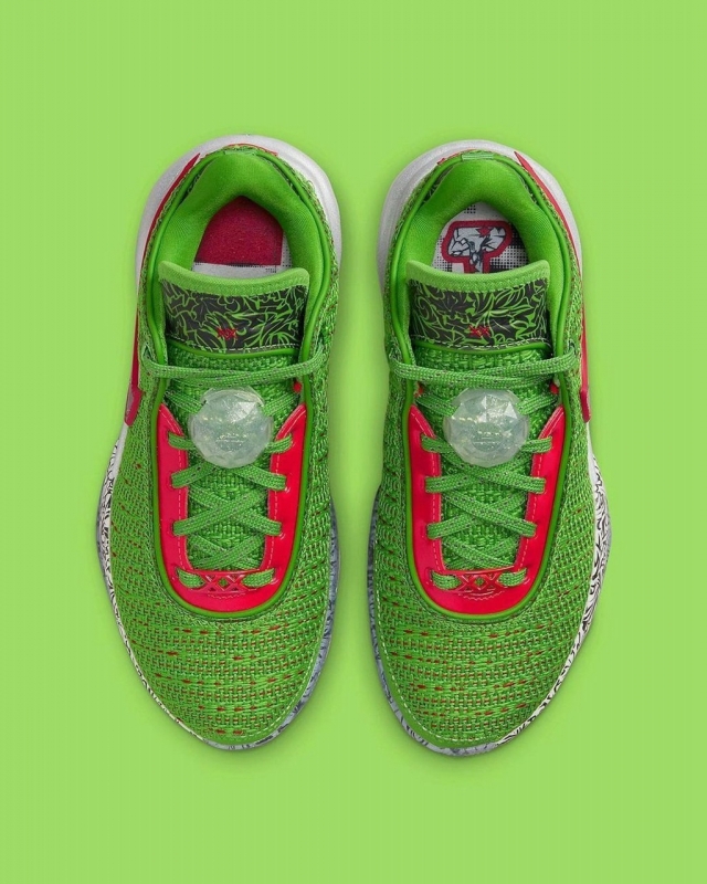 「圣诞大战」LBJ20 首次曝光！网友：爷青回！ #72223