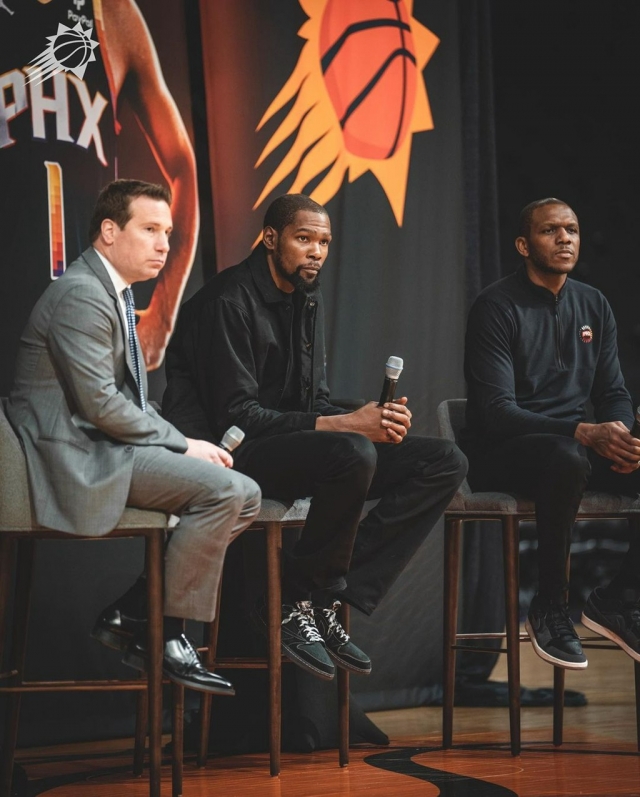 一周 NBA 上脚！杜兰特又穿倒钩！黑人月科比 6 刷屏！ #73937