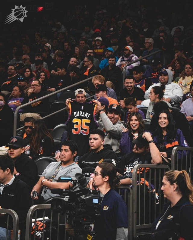 一周 NBA 上脚！杜兰特又穿倒钩！黑人月科比 6 刷屏！ #73937