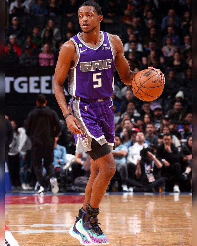 NBA 上脚合集！「二次元」KT8 亮相！网友：求市售！ FLIGHTCLUB中文站 |SNEAKER潮流文化|SNEAKERHEAD集中地|专业SNEAKER社区