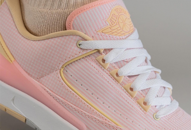 猛男看了都心动！全新骚粉 AJ2 发售在即！ FLIGHTCLUB中文站 |SNEAKER潮流文化|SNEAKERHEAD集中地|专业SNEAKER社区