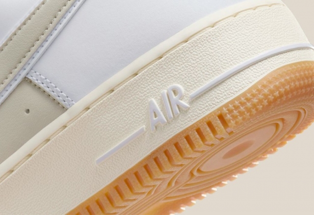 又一双百搭利器！新配色 AF1 官图曝光！ FLIGHTCLUB中文站 |SNEAKER潮流文化|SNEAKERHEAD集中地|专业SNEAKER社区