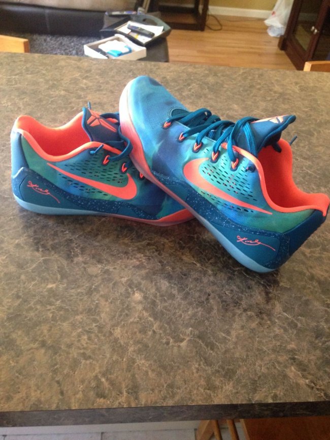Kobe 9 EM EYBL “Peach Jam” 实物图赏 科比9代 球鞋资讯 FLIGHTCLUB中文站|SNEAKER球鞋资讯第一站