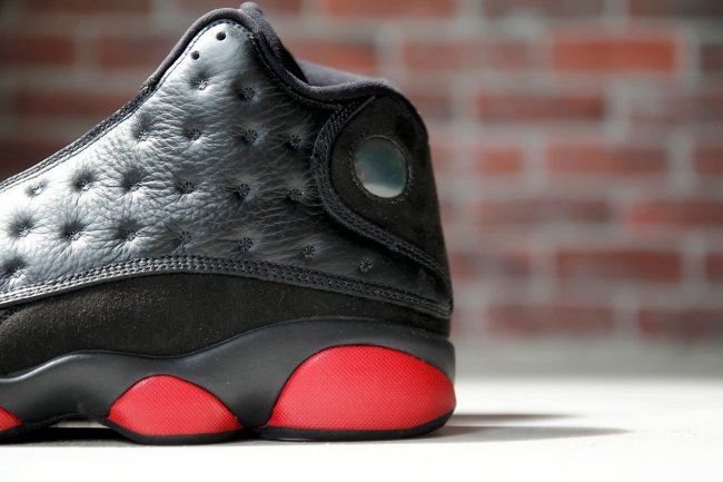 Air Jordan 13 ＂New Bred＂ 新黑红配色高清图赏 414571-003 AJ13 球鞋资讯 FLIGHTCLUB中文站 ...