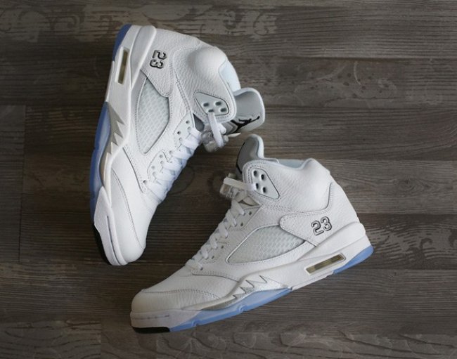 白银精品，Air Jordan 5 ＂Metallic Silver＂ 下周登场 136027-130AJ5 球鞋资讯 FLIGHTCLUB ...