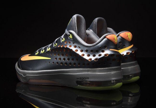 KD7 Elite ＂Team＂ 实物近赏 724349-478 球鞋资讯 FLIGHTCLUB中文站|SNEAKER球鞋资讯第一站