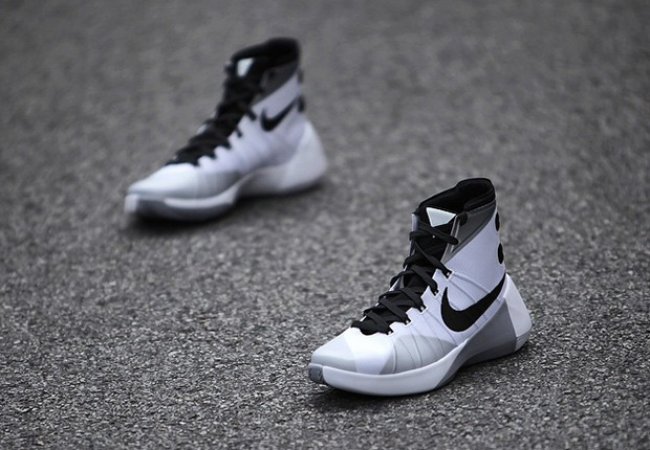 Nike Hyperdunk 2015 白灰黑配色亮相 HD2015 球鞋资讯 FLIGHTCLUB中文站|SNEAKER球鞋资讯第一站