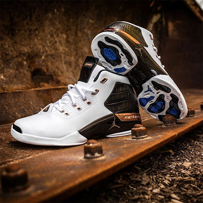明天线下店铺发售 Air Jordan 17+ “Copper” 832816-122AJ17 球鞋资讯 FLIGHTCLUB中文站 ...