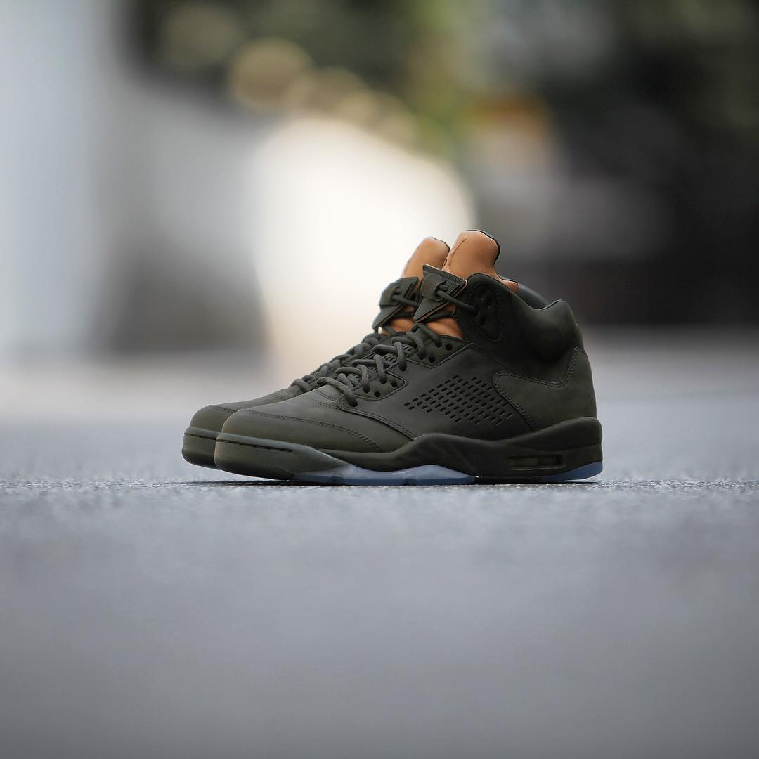 本周发售！史上最奢华的 Air Jordan 5 降临！ 881432-305AJ5 球鞋资讯 FLIGHTCLUB中文站|SNEAKER球鞋 ...