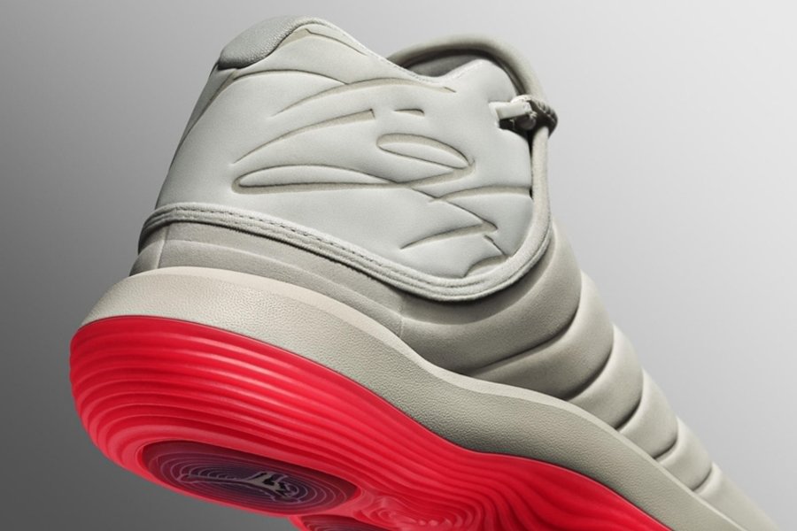 Jordan Super.Fly 2017 正式发布，看看格里芬是怎么说？ 球鞋资讯 FLIGHTCLUB中文站|SNEAKER球鞋资讯第一站