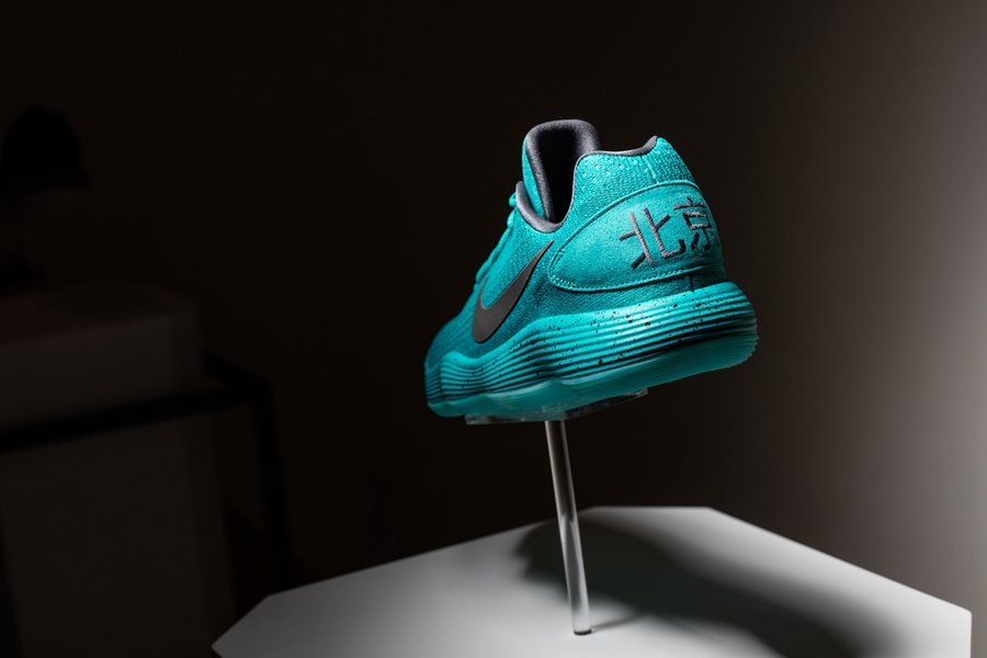 实物测评 | 关于 Nike Hyperdunk 2017 你需要了解的五件事 球鞋资讯 FLIGHTCLUB中文站|SNEAKER球鞋资讯第一站