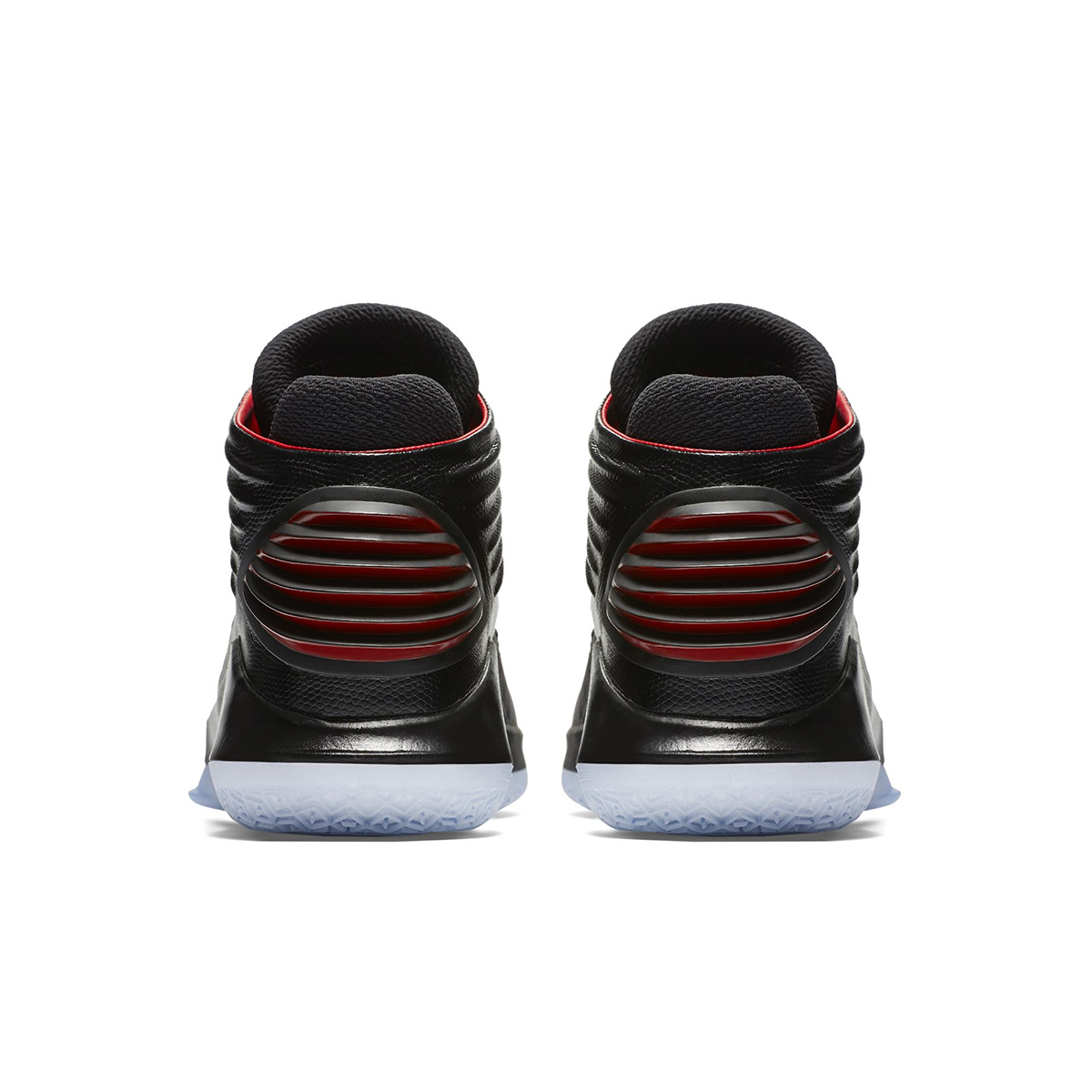 等待已久的黑红配色！Air Jordan XXX2 Bred 发售倒计时！ AA1253-001 AJ32 球鞋资讯 FLIGHTCLUB中文站|SNEAKER球鞋资讯第一站