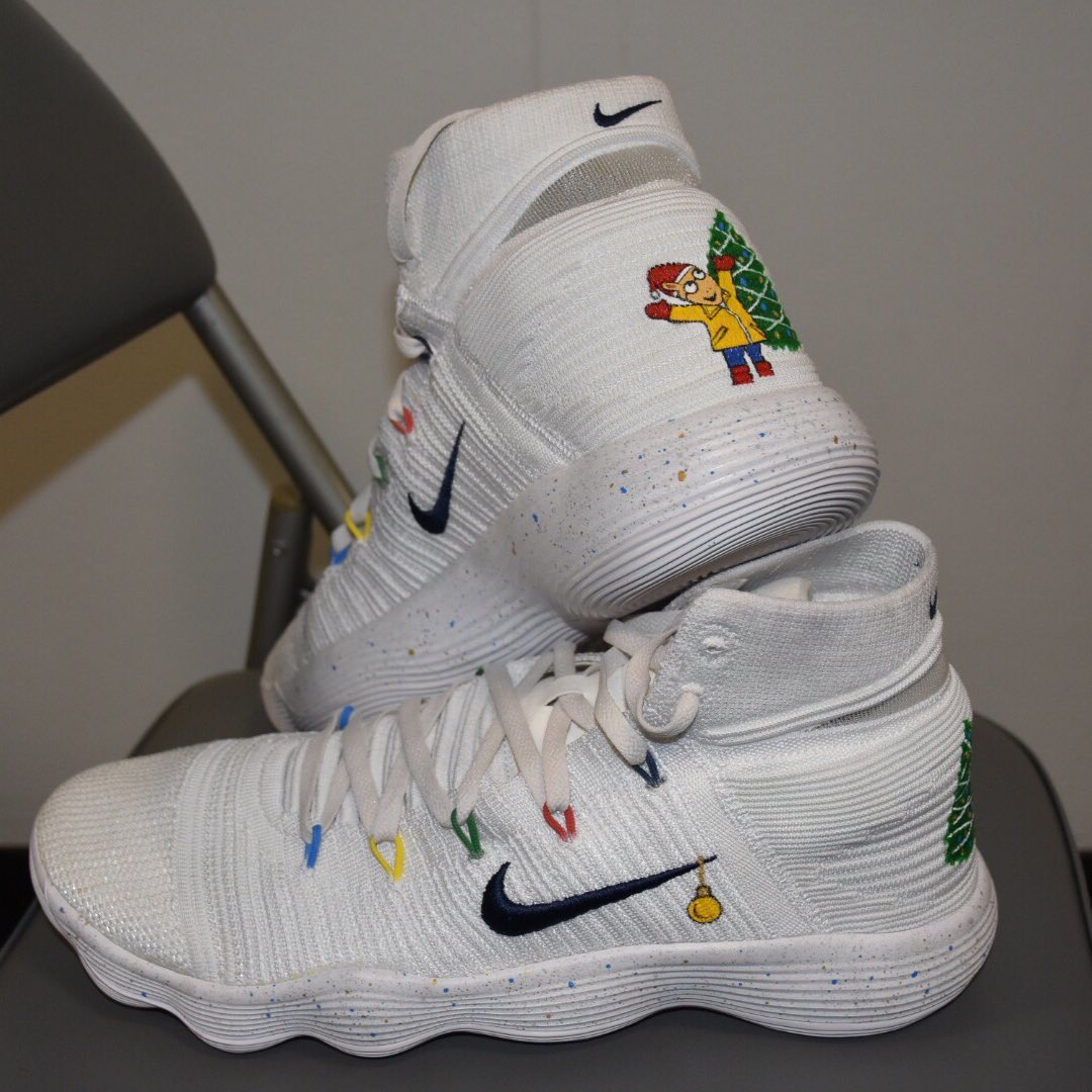 圣诞别注！格林赛场上脚 Hyperdunk 2017 “arthur” PE 球鞋资讯 FLIGHTCLUB中文站|SNEAKER球鞋资讯第一站