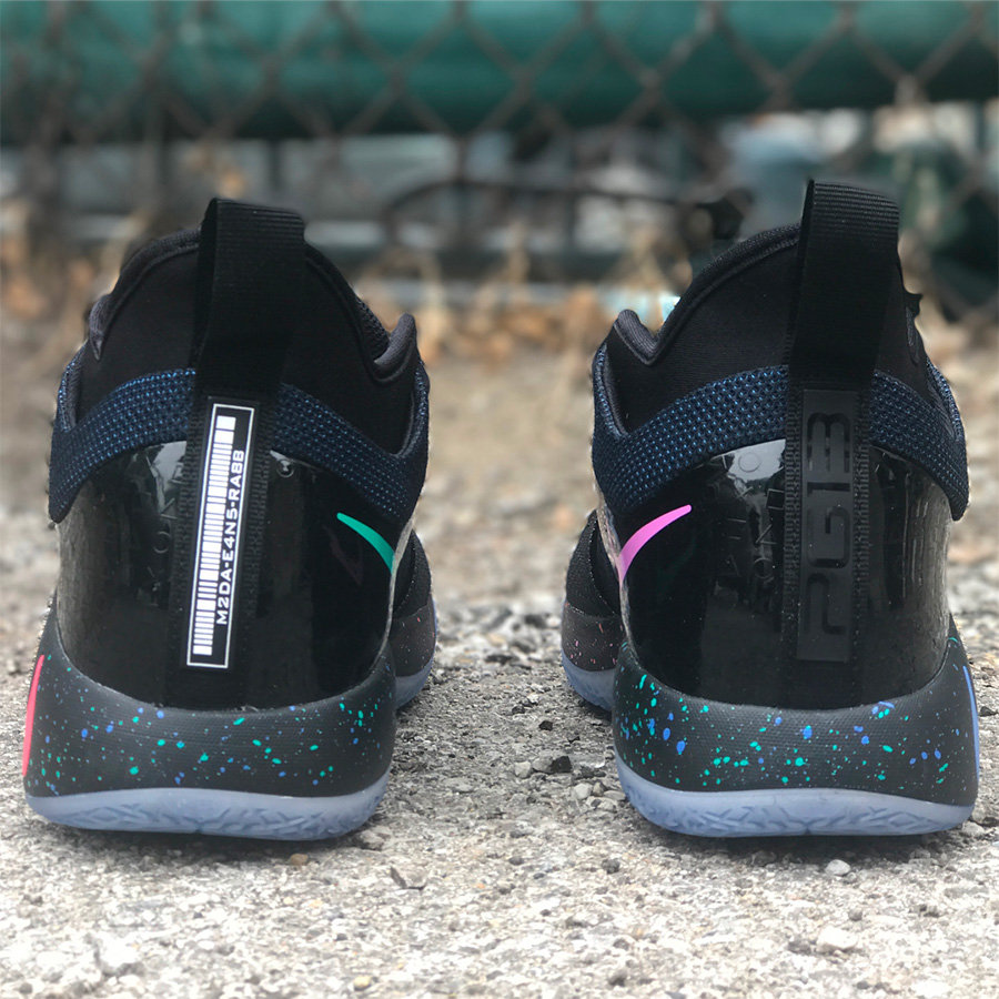 你们都期盼的 PG2 “PlayStation” 是这样的包装盒 AT7815-002 球鞋资讯 FLIGHTCLUB中文站|SNEAKER ...