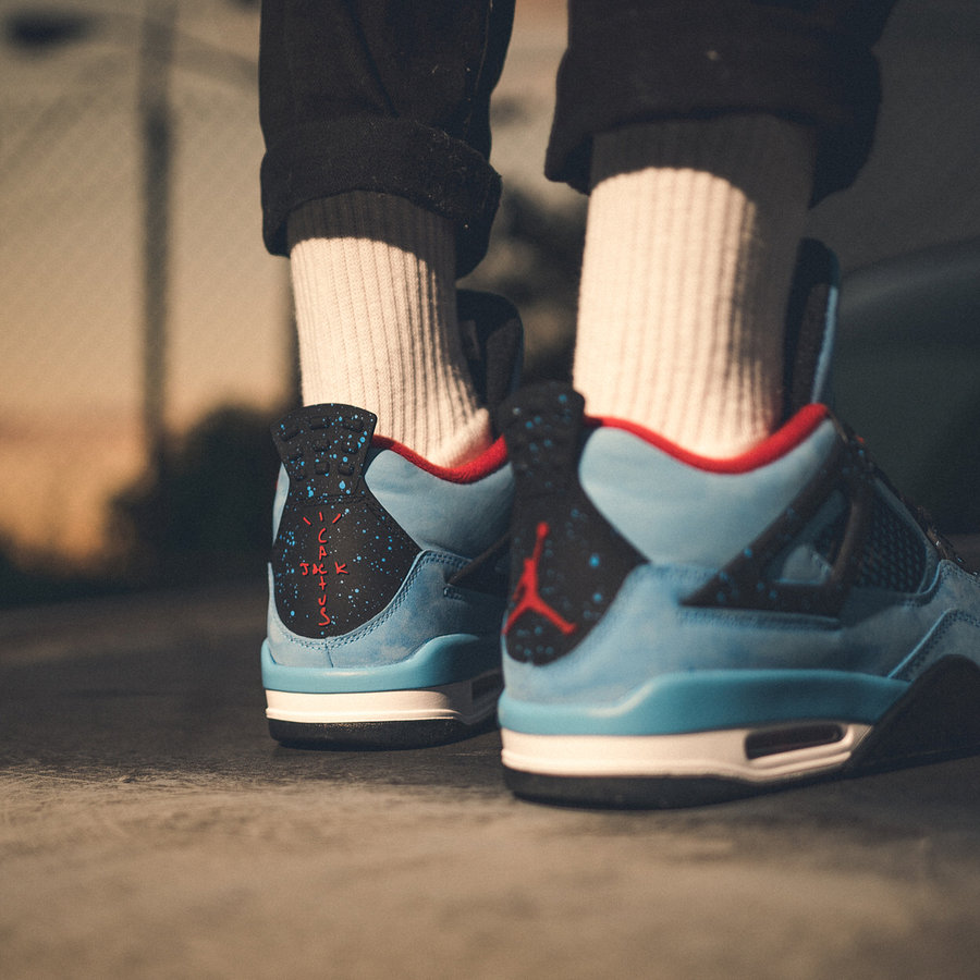 全新上脚图！重磅联名 Travis Scott x Air Jordan 4 周六发售！ 球鞋资讯 FLIGHTCLUB中文站|SNEAKER ...