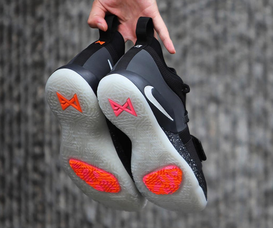 7 月 19 日发售！Nike PG2.5 实物美图欣赏 球鞋资讯 FLIGHTCLUB中文站|SNEAKER球鞋资讯第一站