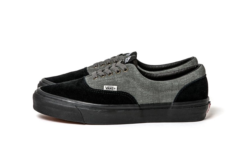 周六发售！人气联名 Vault by Vans x WTAPS 18FW 全系列释出！ 球鞋资讯 FLIGHTCLUB中文站|SNEAKER球鞋资讯第一站