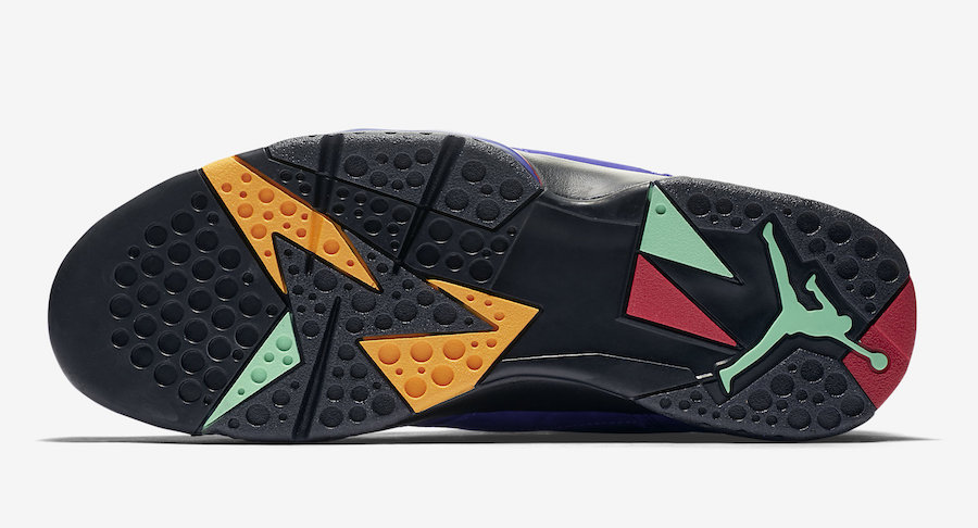 为 AJ11 康扣预热？Air Jordan 7 Low 另类 “Concord” 登场 球鞋资讯 FLIGHTCLUB中文站|SNEAKER ...