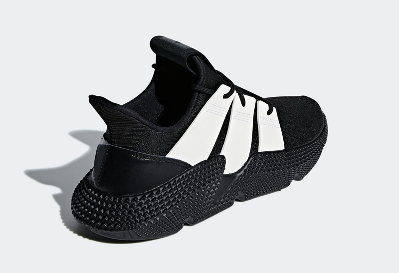醒目的黑白碰撞！adidas Prophere 全新配色曝光 球鞋资讯 FLIGHTCLUB中文站|SNEAKER球鞋资讯第一站