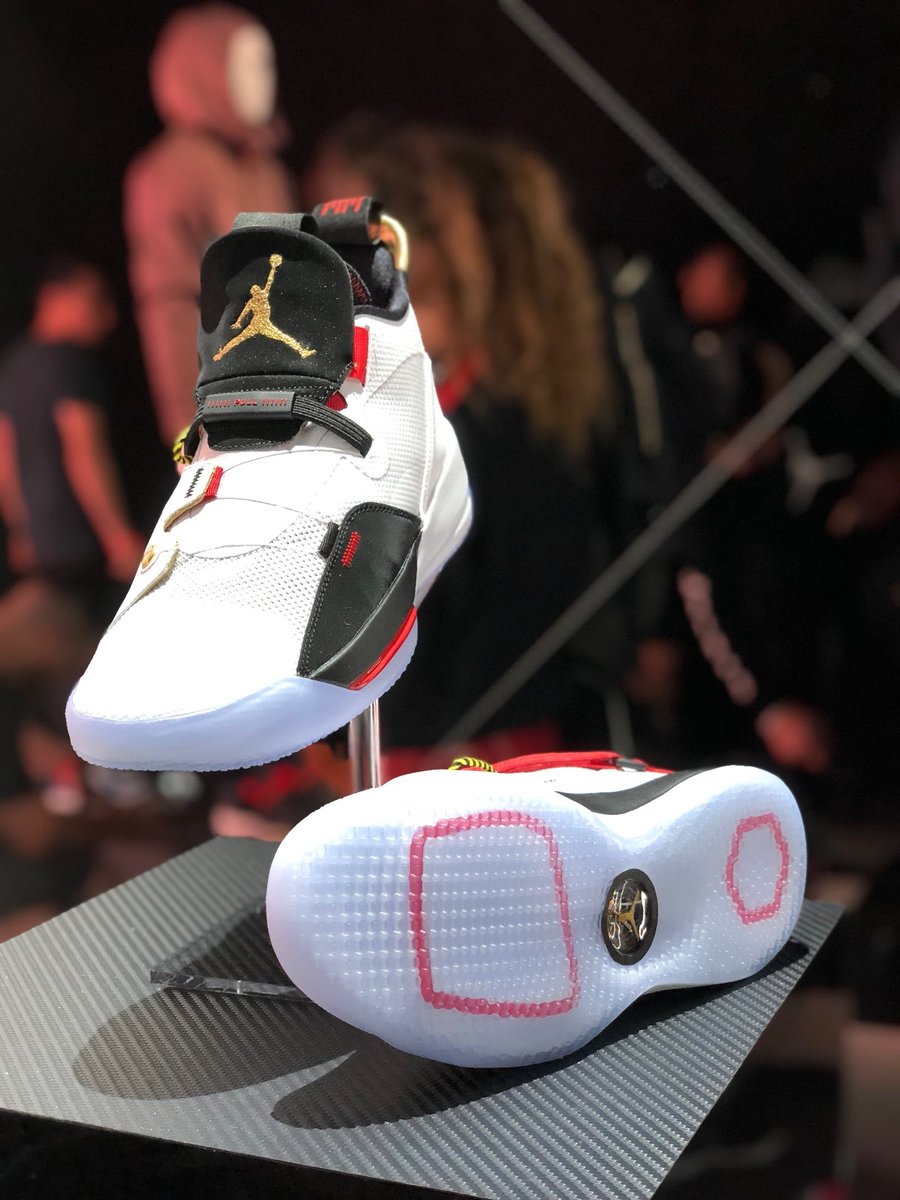Air Jordan 33 今日震撼登场！即将发售的 5 双配色谍照释出 球鞋资讯 FLIGHTCLUB中文站|SNEAKER球鞋资讯第一站
