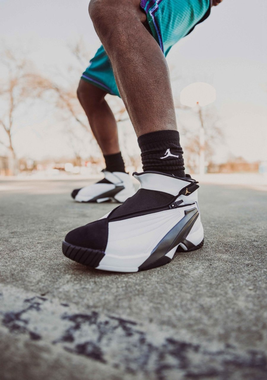 艾迪·琼斯当年的经典战靴！Jumpman Swift 上脚确实帅 球鞋资讯 FLIGHTCLUB中文站|SNEAKER球鞋资讯第一站