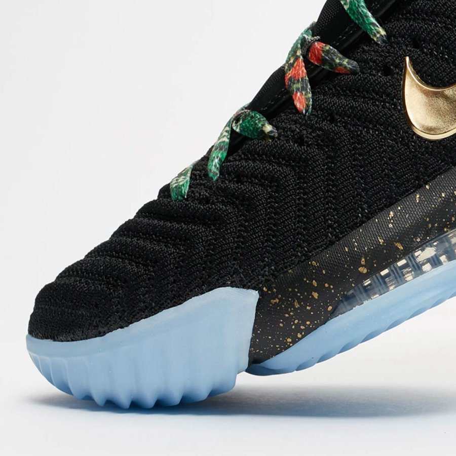 罕见亲友主题！LeBron 16 “Watch The Throne” 明日发售 球鞋资讯 FLIGHTCLUB中文站|SNEAKER球鞋资讯第一站
