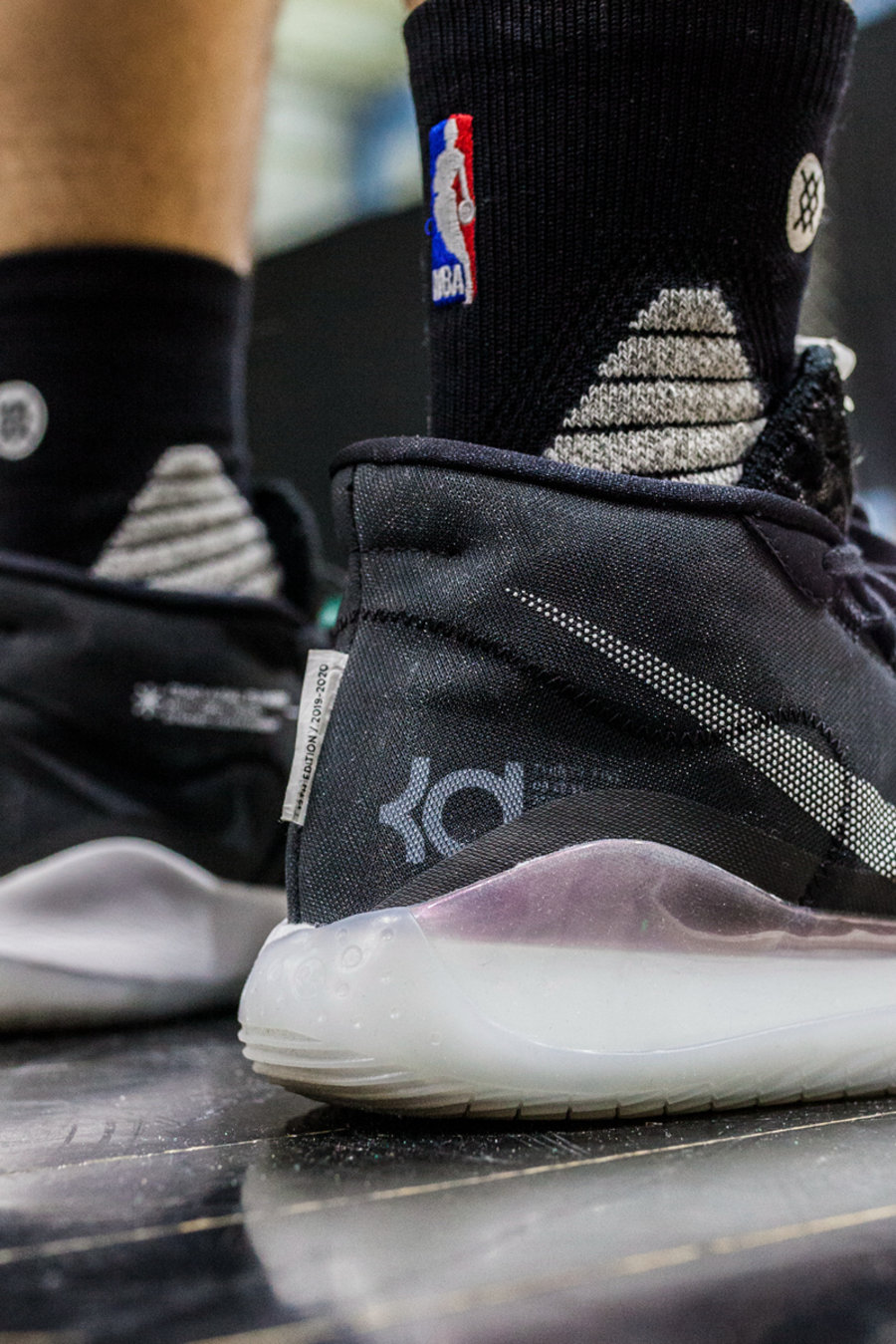 脚感历代最佳！穿上 KD12 后才知道什么叫 「爽」！ 球鞋资讯 FLIGHTCLUB中文站|SNEAKER球鞋资讯第一站