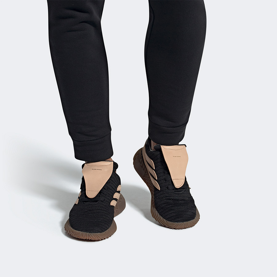 Hender Scheme x adidas 新联名刚刚发售！这次终于买得起了… 球鞋资讯 FLIGHTCLUB中文站|SNEAKER球鞋资讯第一站