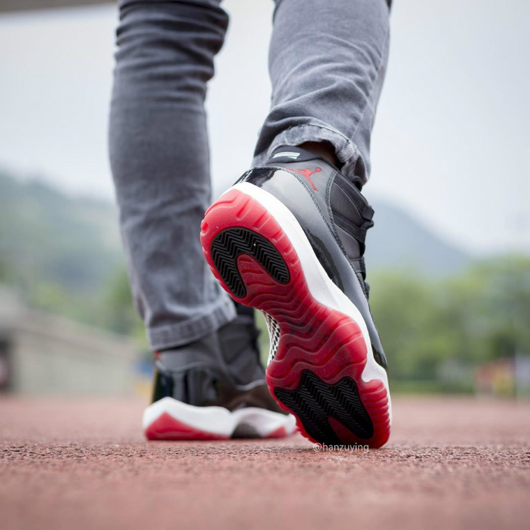 确定 23 后跟！看完「黑红 AJ11」最新上脚图，年底更想冲了！ 球鞋资讯 FLIGHTCLUB中文站|SNEAKER球鞋资讯第一站