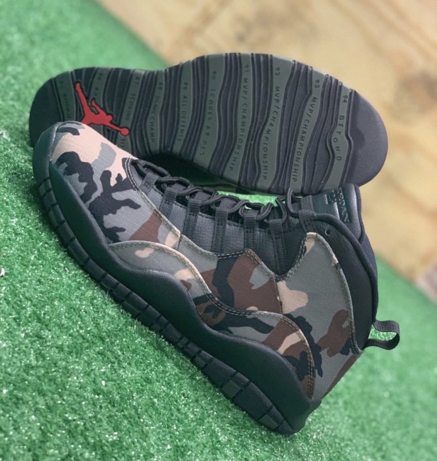 不止是迷彩配色！这双 Air Jordan 10 真不简单！ 球鞋资讯 FLIGHTCLUB中文站|SNEAKER球鞋资讯第一站
