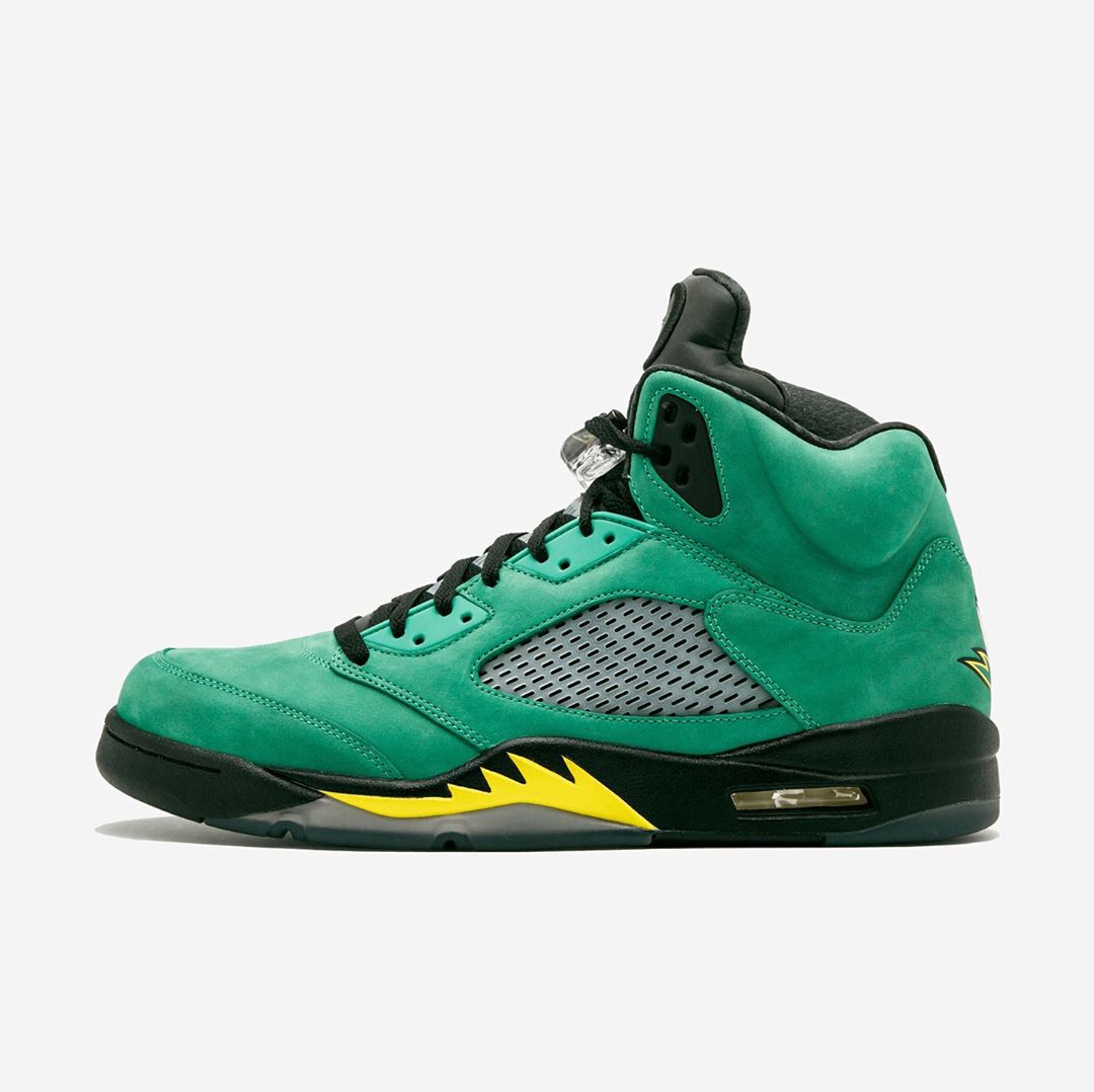 神鞋中的稀有款，平均市价 6w+！俄勒冈 Air Jordan 5 可能明年登场！ 球鞋资讯 FLIGHTCLUB中文站|SNEAKER球鞋资讯第一站