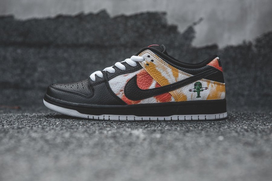 官网链接终于释出！Dunk SB Low “Raygun” 周六发售 球鞋资讯 FLIGHTCLUB中文站|SNEAKER球鞋资讯第一站