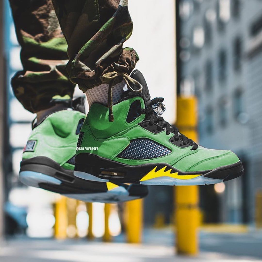 俄勒冈 AJ5 九月发售！以前想买要花好几万！ 球鞋资讯 FLIGHTCLUB中文站|SNEAKER球鞋资讯第一站