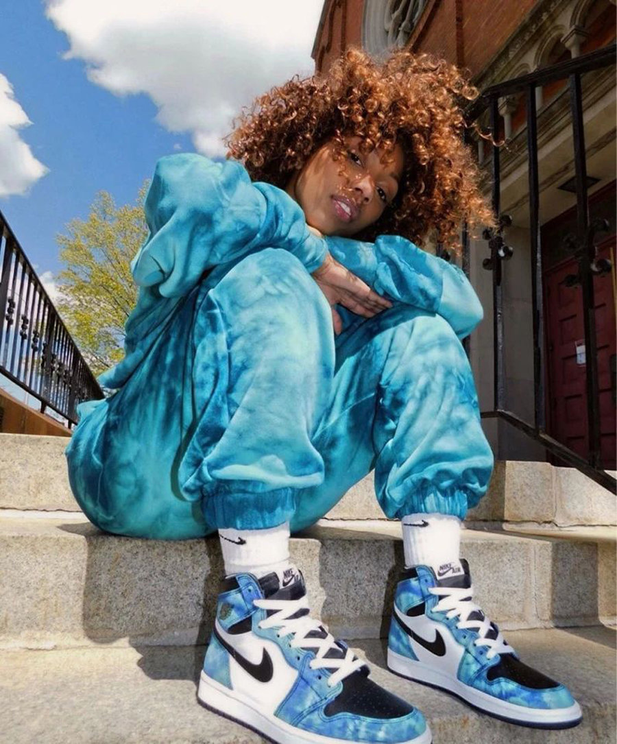 最贵的市价近 5K！今早的 Nike 垃圾鞋、扎染 AJ1 你抢到了吗？ 球鞋资讯 FLIGHTCLUB中文站|SNEAKER球鞋资讯第一站