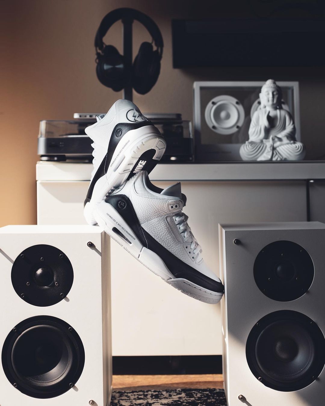 今年这 10 双 AJ 悄悄起飞！第一名市价 6 万！但真正惊喜刚刚曝光！ 球鞋资讯 FLIGHTCLUB中文站|SNEAKER球鞋资讯第一站