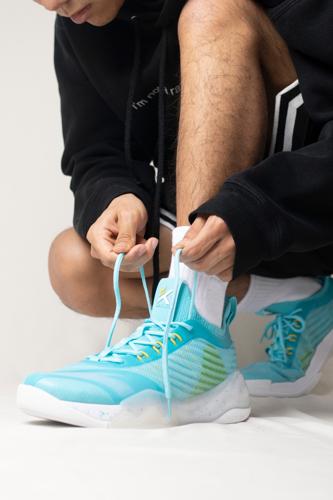 一口气偷偷上架 8 款配色！这双「国产标杆」好看又好穿！ 球鞋资讯 FLIGHTCLUB中文站|SNEAKER球鞋资讯第一站