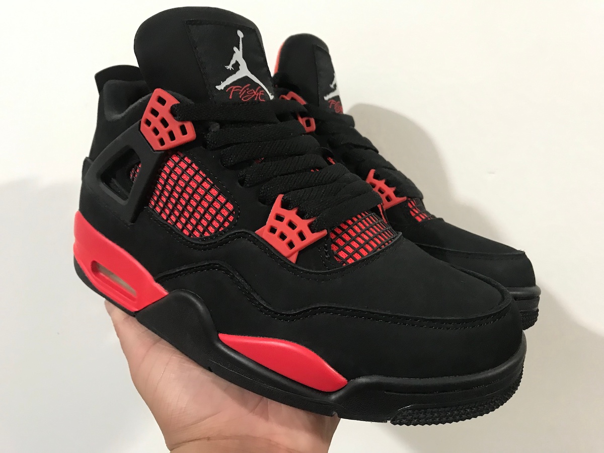 经典黑红配色！全新 AJ4 实物及发售信息曝光！ 球鞋资讯 FLIGHTCLUB中文站|SNEAKER球鞋资讯第一站