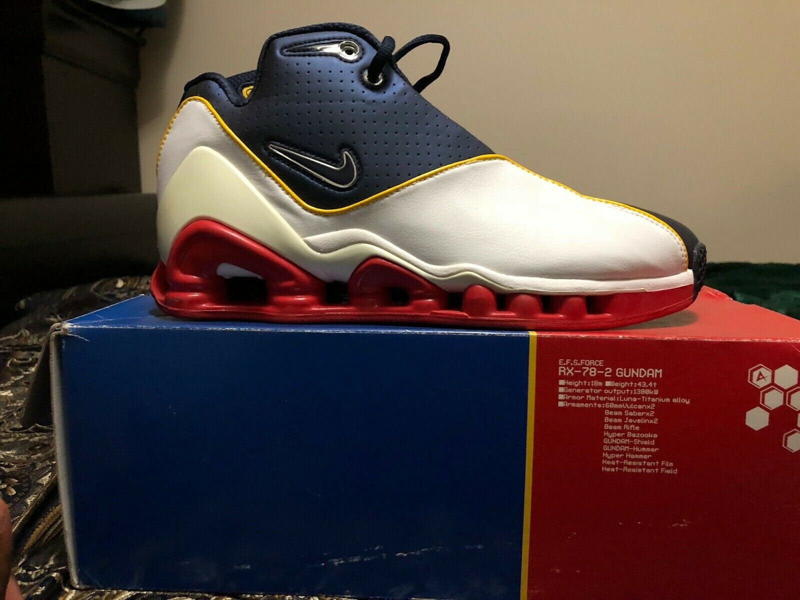 Nike 高达模型提前偷跑！高达 Dunk SB 联名即将发售！ 球鞋资讯 FLIGHTCLUB中文站|SNEAKER球鞋资讯第一站