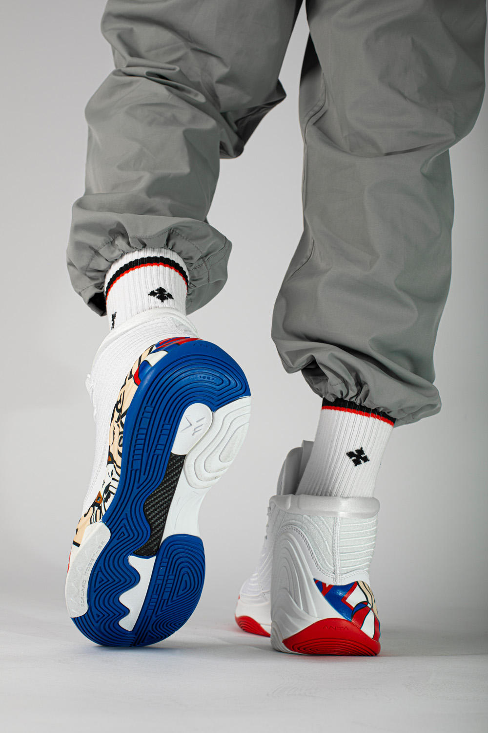 到手只要 ￥369！超好玩魔术贴 KT6 又来了！今晚开抢！ 球鞋资讯 FLIGHTCLUB中文站|SNEAKER球鞋资讯第一站