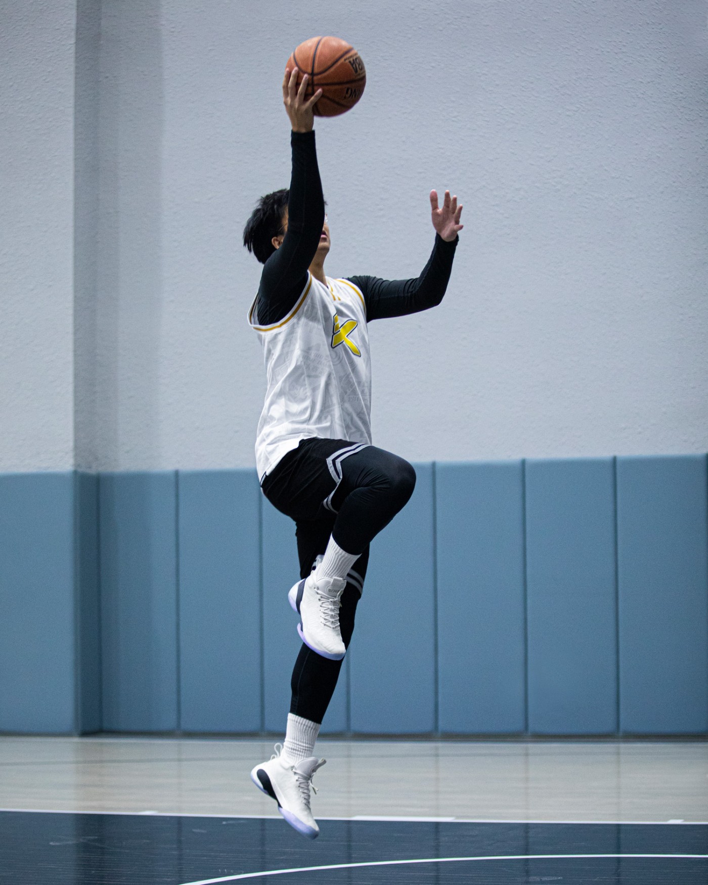 限定 743 双！没想到年底还有这么个「隐藏套装」！光看赠品就得抢破头！ 球鞋资讯 FLIGHTCLUB中文站|SNEAKER球鞋资讯第一站