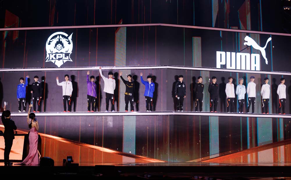 电竞玩家能冲了！全新 PUMA x KPL 装备刚刚发布！现场居然... 球鞋资讯 FLIGHTCLUB中文站|SNEAKER球鞋资讯第一站