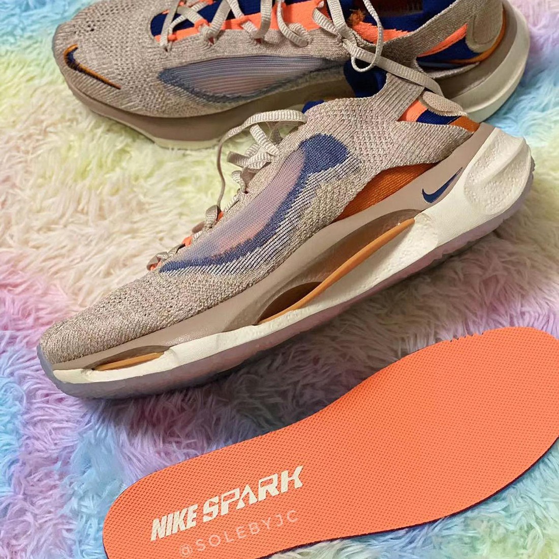 Nike 神秘新鞋来了！新一代缓震科技疑似曝光！ - FLIGHTCLUB中文站|SNEAKER球鞋资讯第一站