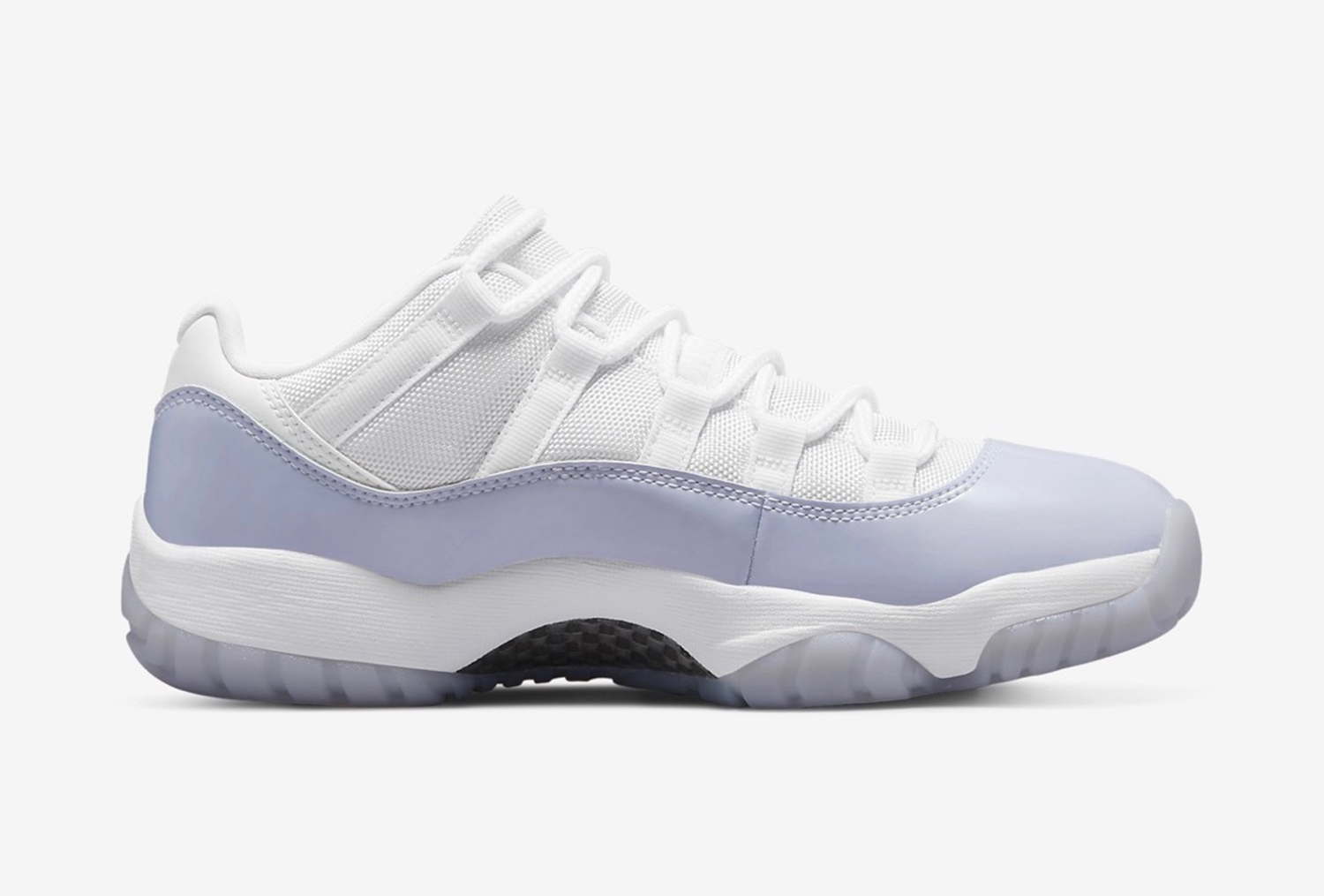 颜值男女通杀！「紫罗兰」AJ11 Low SNKRS 上架！ 球鞋资讯 FLIGHTCLUB中文站|SNEAKER球鞋资讯第一站