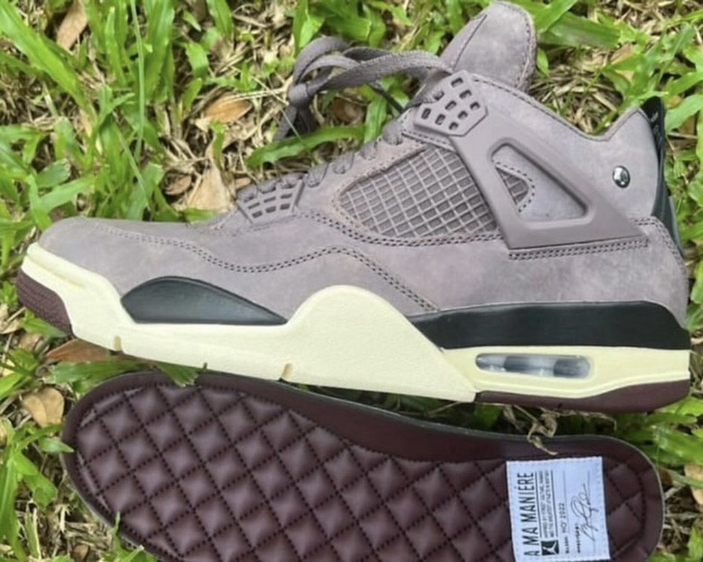 鞋面颜色变了？AMM x AJ4 完整实物终于曝光！ 球鞋资讯 FLIGHTCLUB中文站|SNEAKER球鞋资讯第一站