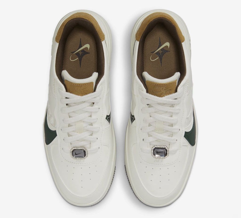 鞋头带钻！「升级版」Air Force 1 新配色曝光！ 球鞋资讯 FLIGHTCLUB中文站|SNEAKER球鞋资讯第一站