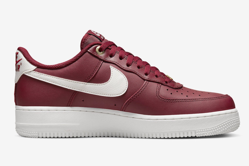 果然是 AF1 大年！新配色官图首次曝光！ 球鞋资讯 FLIGHTCLUB中文站|SNEAKER球鞋资讯第一站