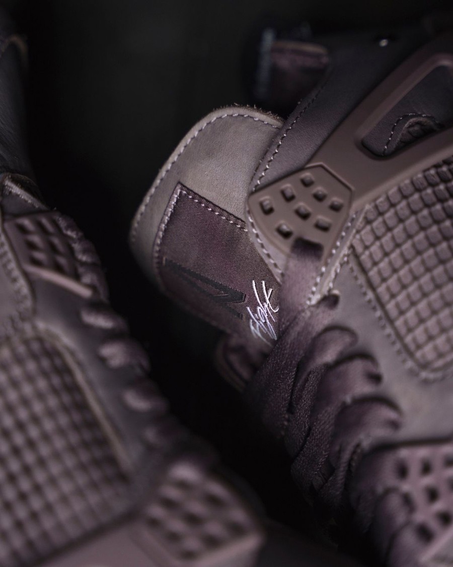 AMM x AJ4 终于要发售了！入手方式官宣！ 球鞋资讯 FLIGHTCLUB中文站|SNEAKER球鞋资讯第一站