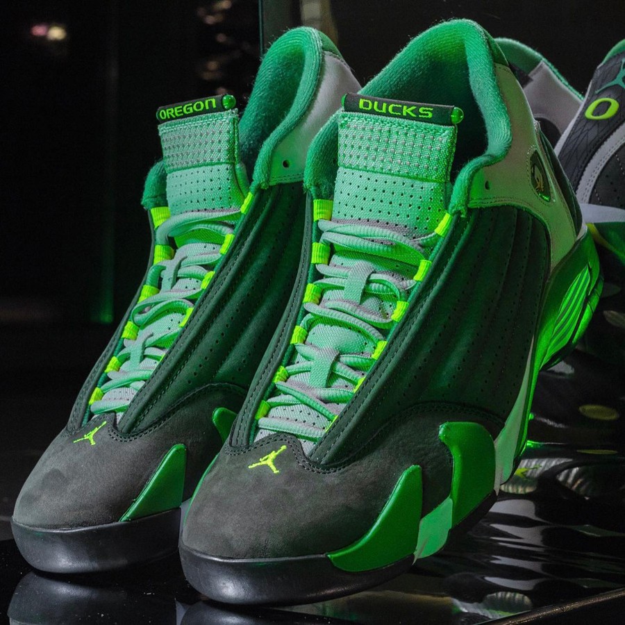 全球限量 275 双！全新俄勒冈 AJ14 PE 实物曝光！有钱也买不到！ 球鞋资讯 FLIGHTCLUB中文站|SNEAKER球鞋资讯第一站