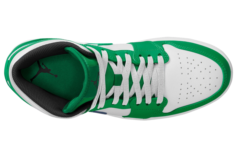 明年发售！又一双高颜值 AJ1 Mid 实物曝光！ 球鞋资讯 FLIGHTCLUB中文站|SNEAKER球鞋资讯第一站