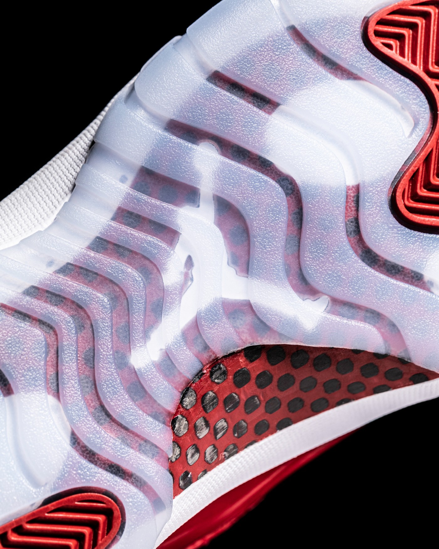 每年都在等的「压轴大戏」终于来了！白红 AJ11 今早你中了吗？ 球鞋资讯 FLIGHTCLUB中文站|SNEAKER球鞋资讯第一站